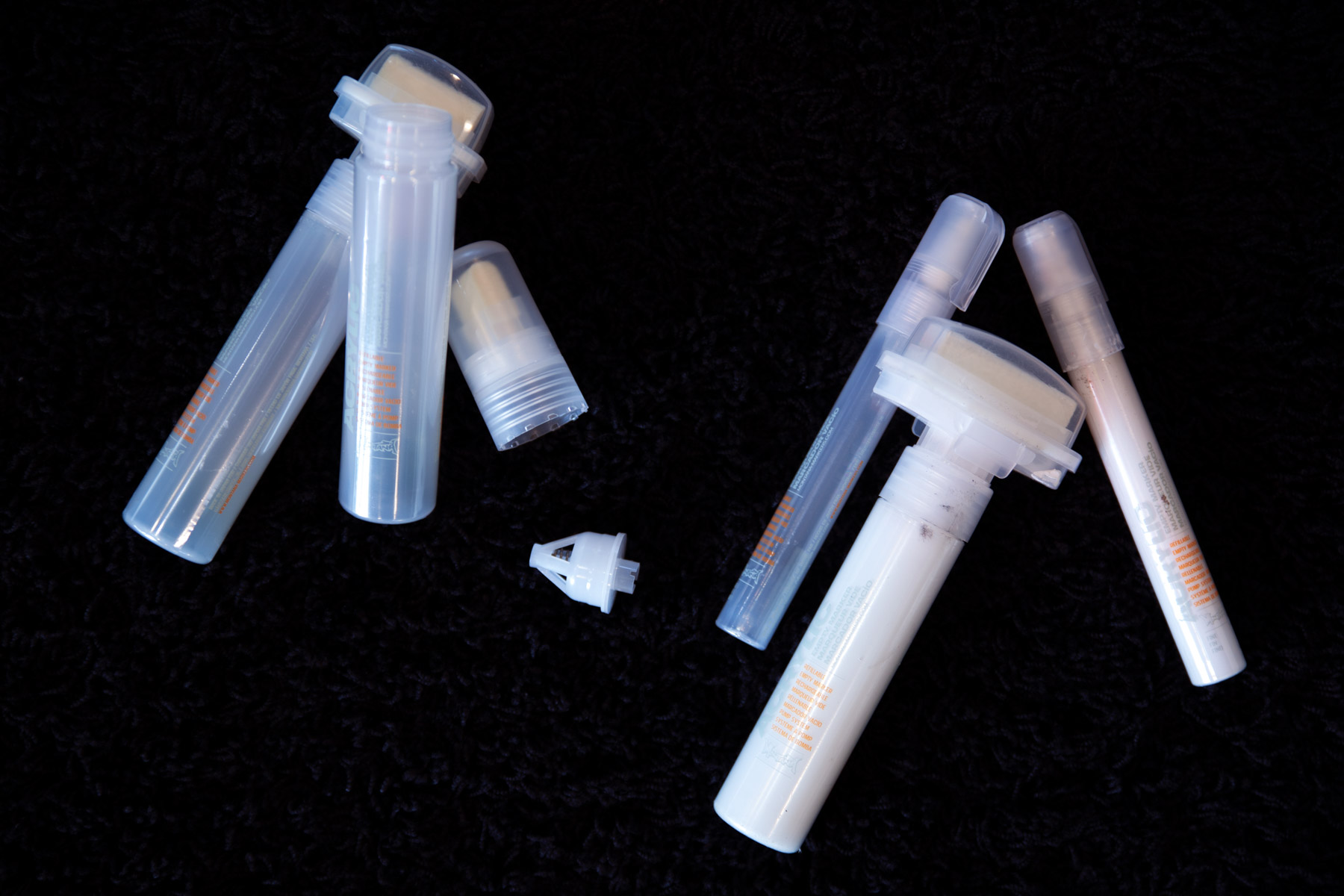 The extra wide ACRYLIC Markers – the perfect Calligraphy tool!