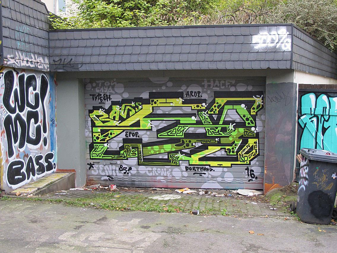 INTRODUCING GRAFFITI ARTIST DUSTO FROM RUSSIA