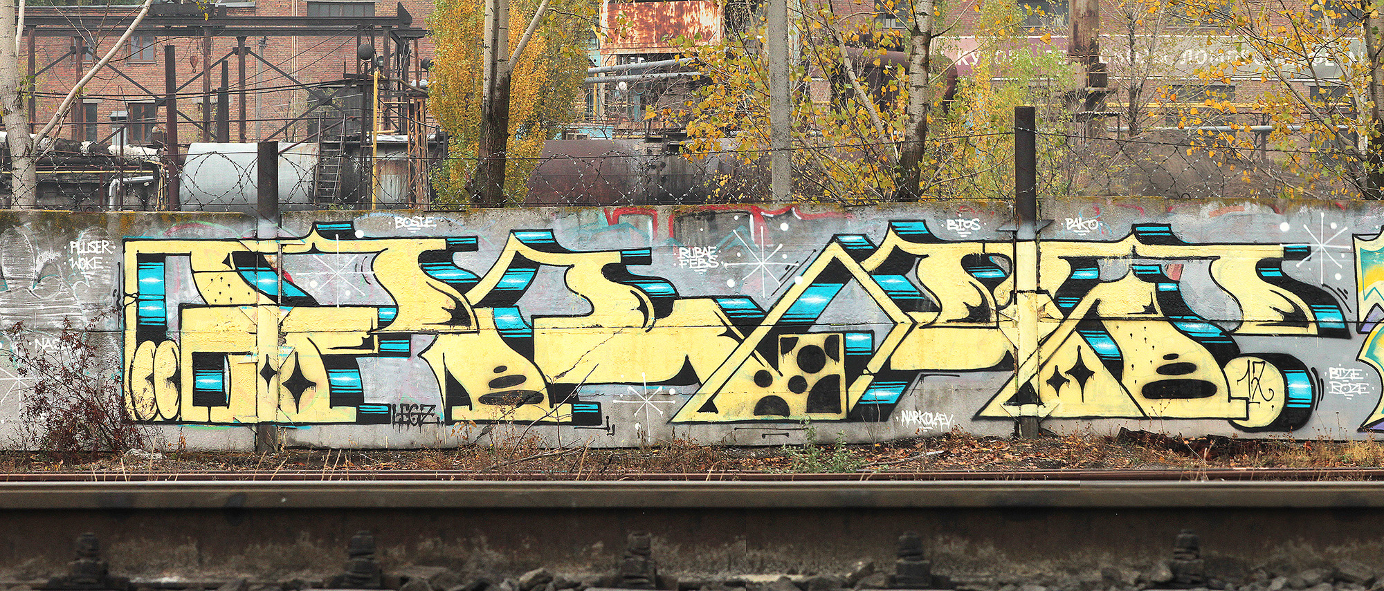 INTRODUCING GRAFFITI ARTIST FROST