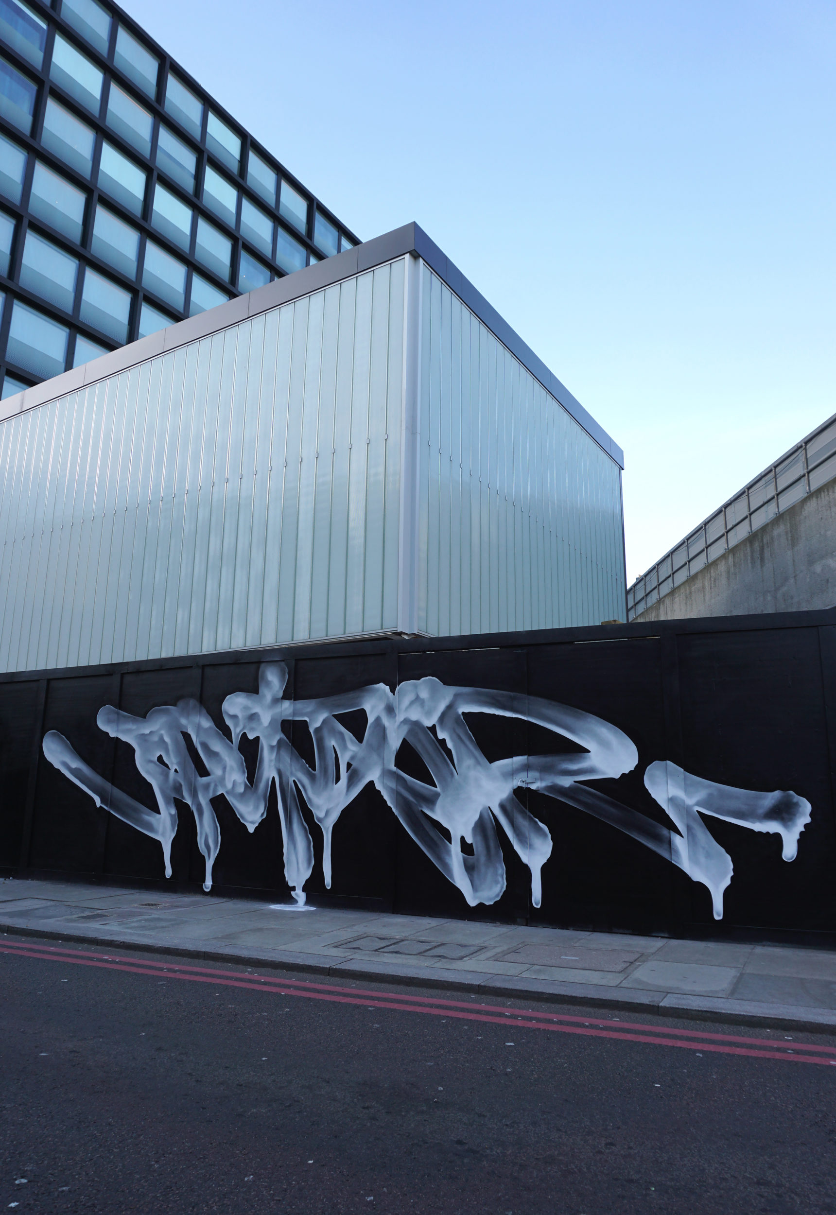 VOYDER - Transparent workout - MONTANA-CANS BLOG