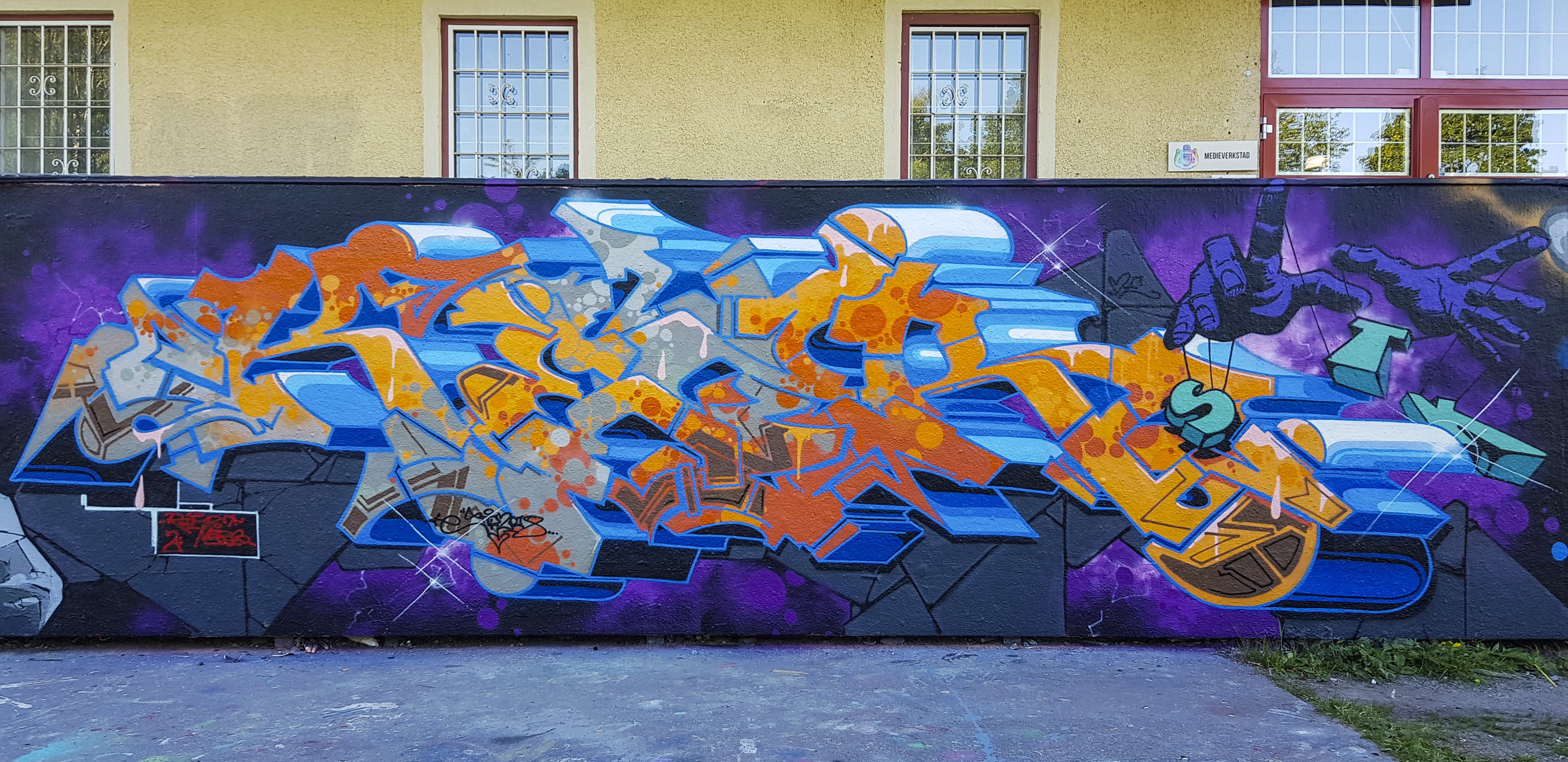 Introducing Swedish Graffiti artist KEAR on MontanaCans Blog