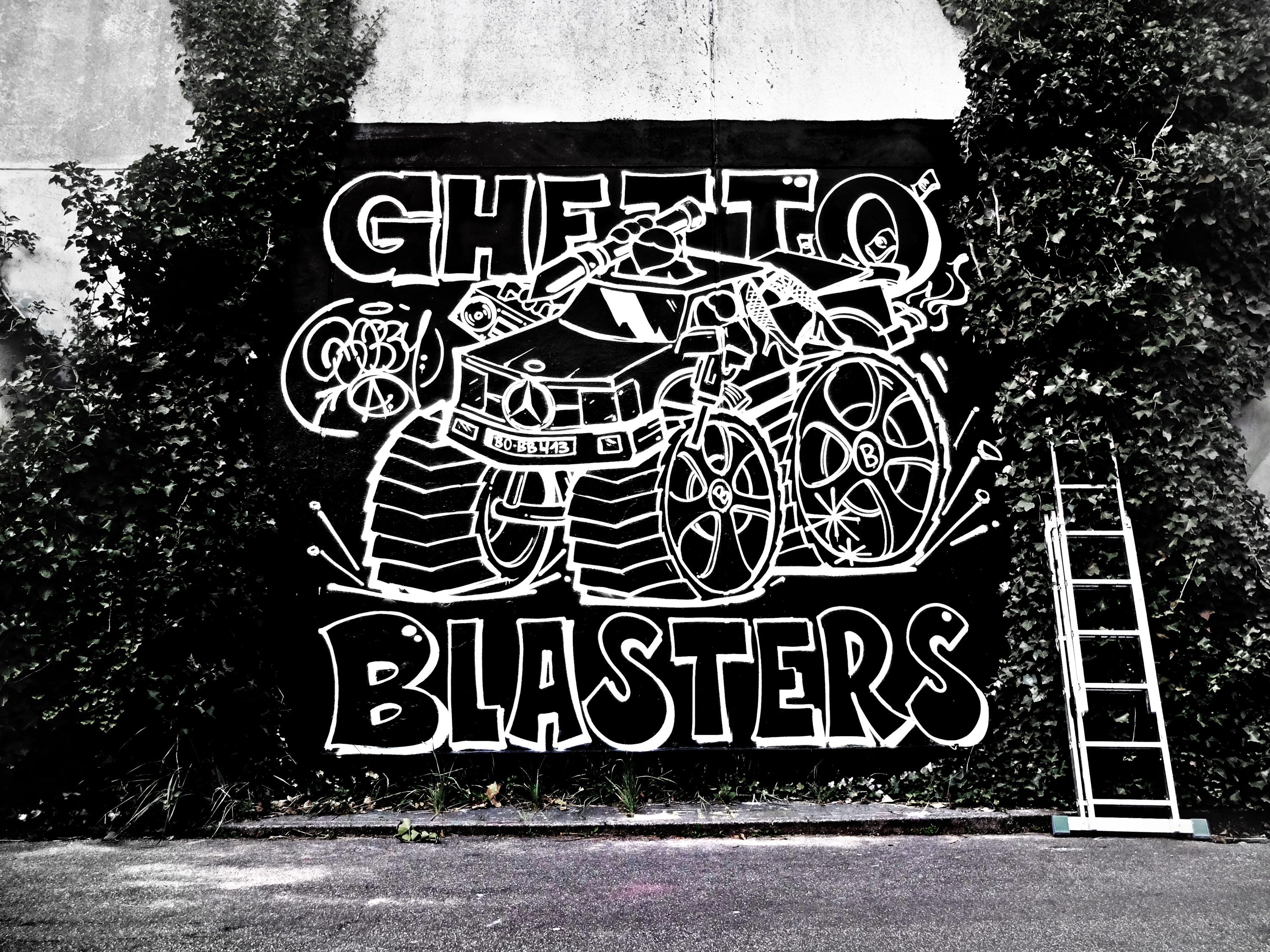 Graffiti Artist BOBBY ANALOG - MONTANA-CANS BLOG