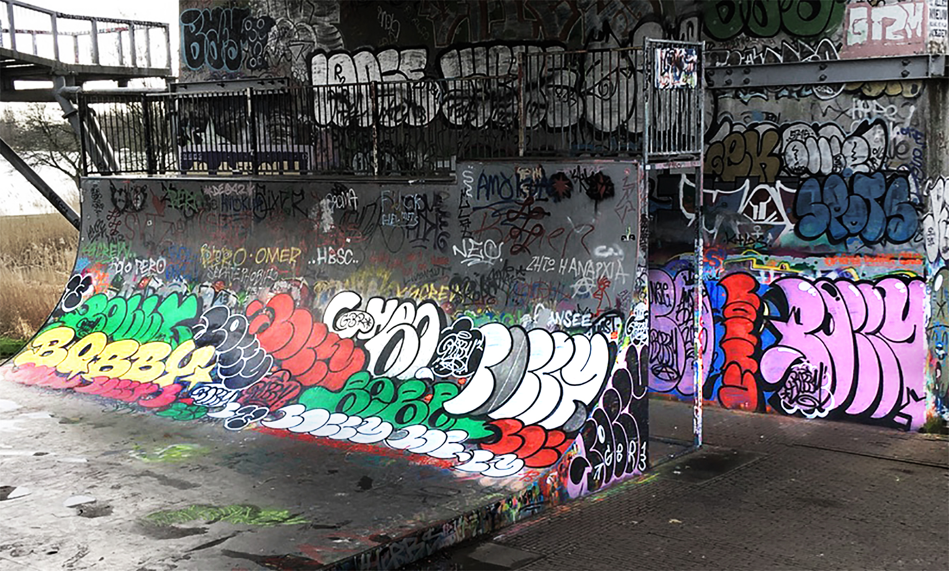 Graffiti Artist BOBBY ANALOG - MONTANA-CANS BLOG