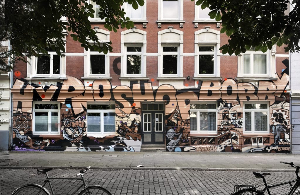 Graffiti Artist BOBBY ANALOG - MONTANA-CANS BLOG