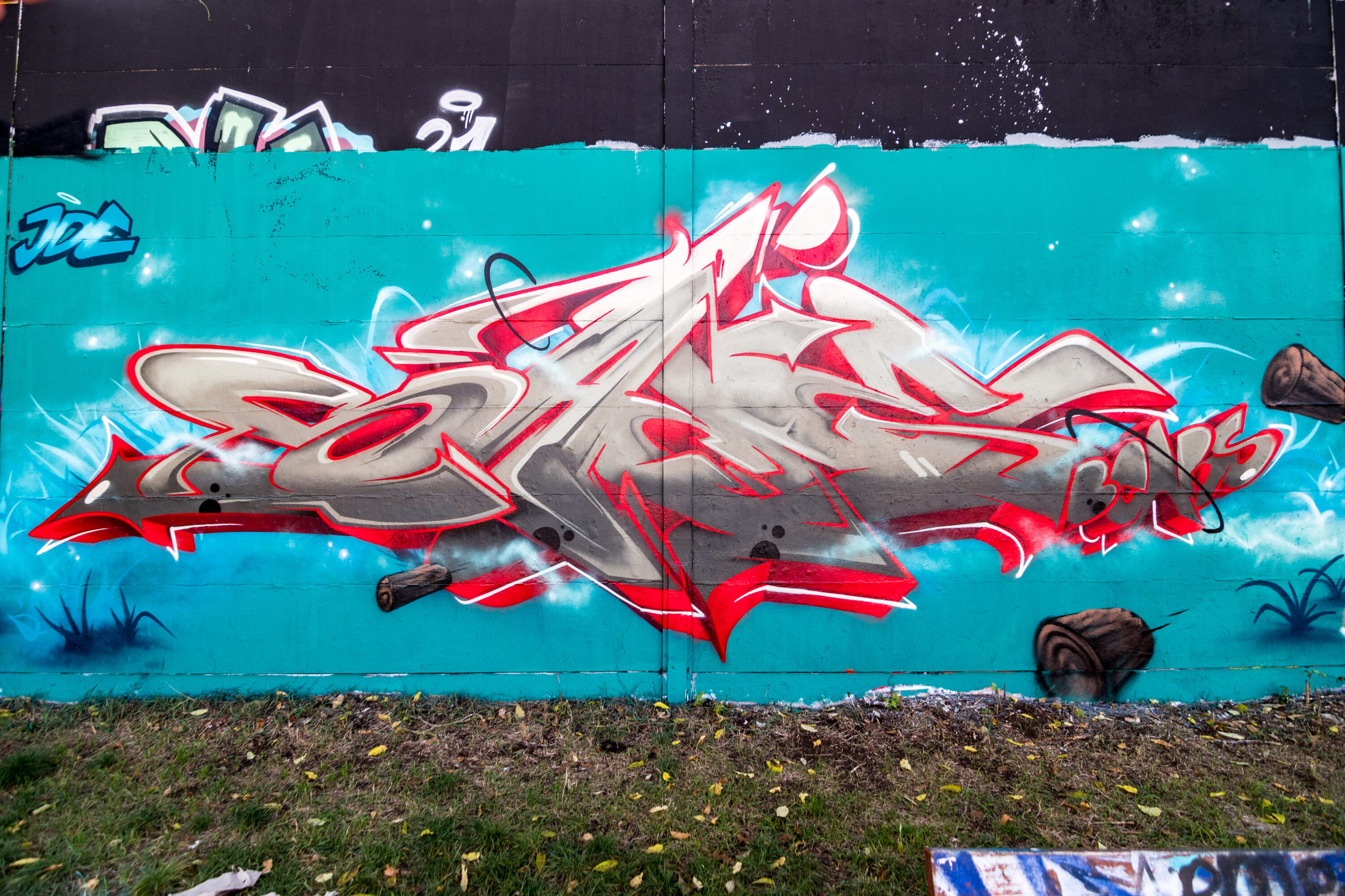 AUTUMN WALL GRAFFITI SESSION 2021 - MONTANA-CANS BLOG